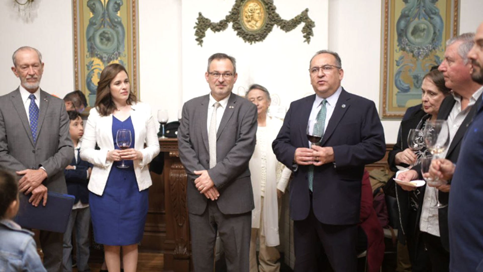 Recibe Rector Rivera Campos al Cónsul General de Francia, en la Quinta ...