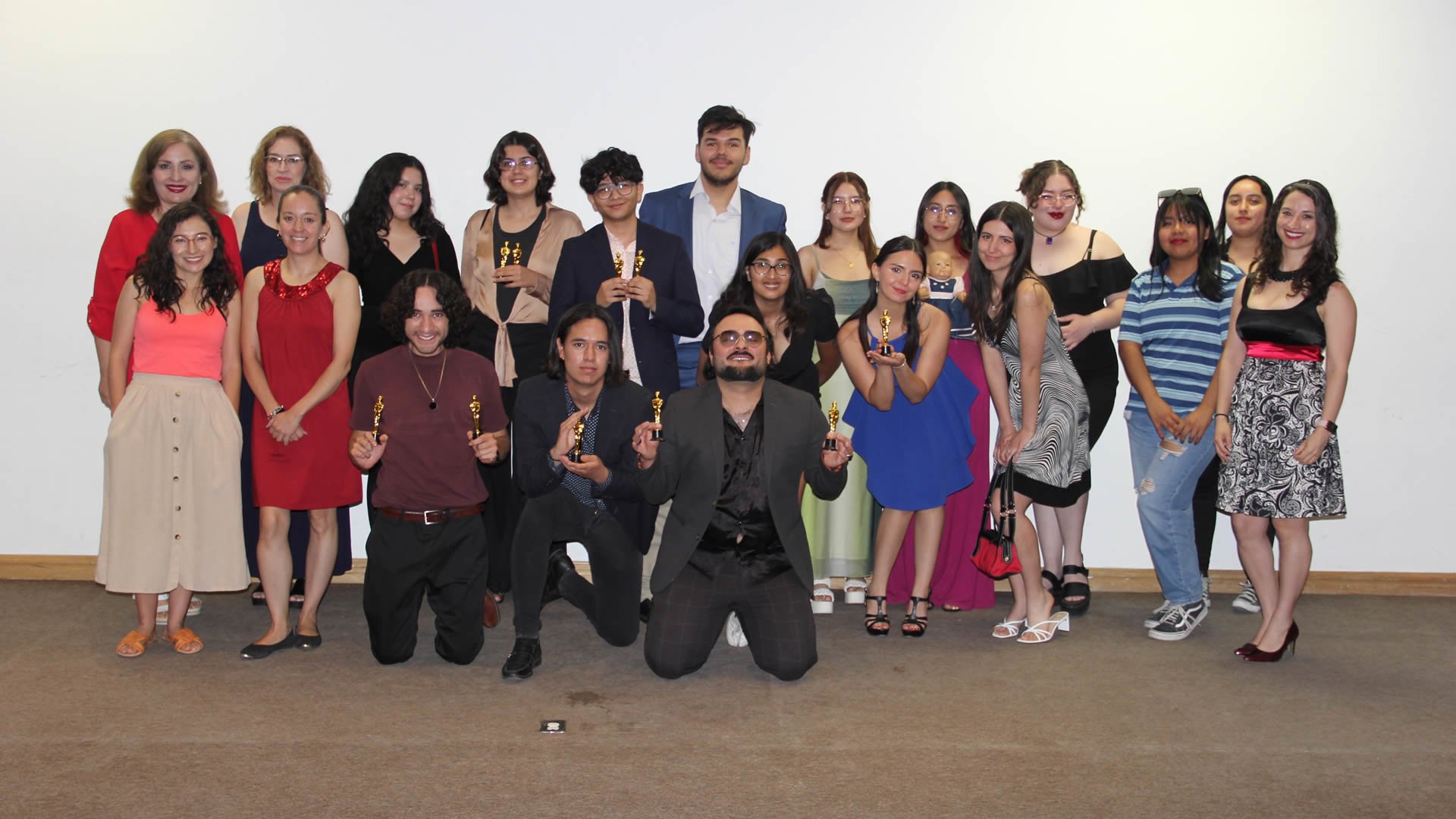 Film presentation gala: se lleva a cabo presentación de cortometrajes ...